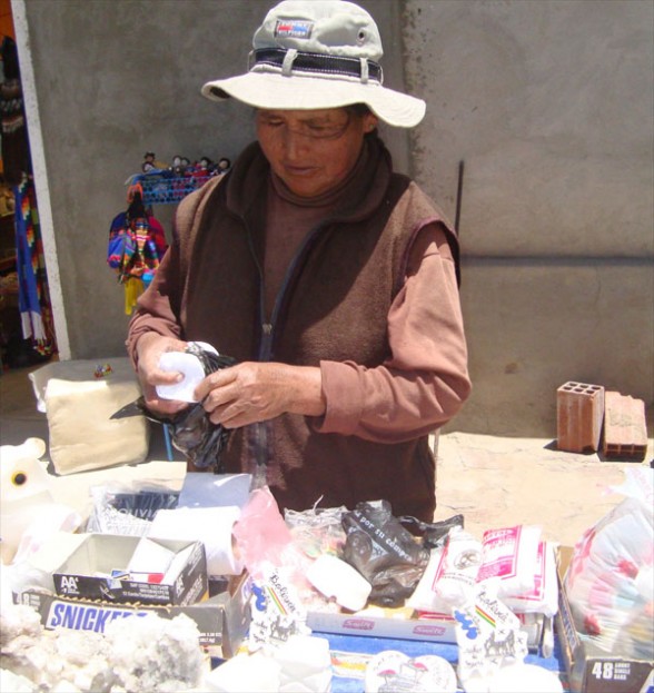 Colchani, el pueblo que vive de la sal y del arte | Los Tiempos