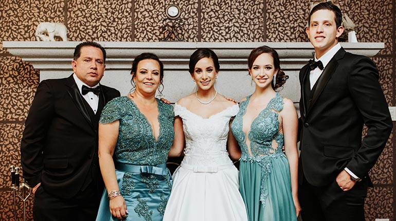 Brenda Guerrero & Carlos Eduardo Yáñez | Los Tiempos