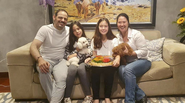 Keiko Fujimori reaparece en familia, un día después de dejar prisión en ...