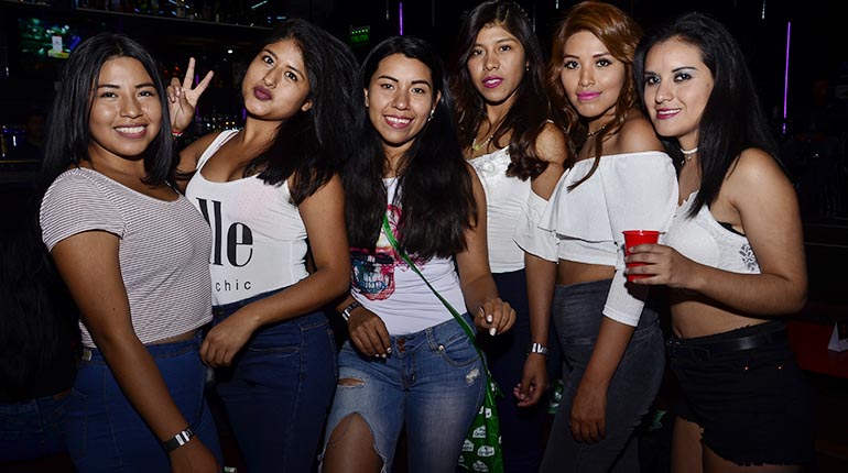 Divertido festejo de Comadres en la discoteca LOFT | Los Tiempos