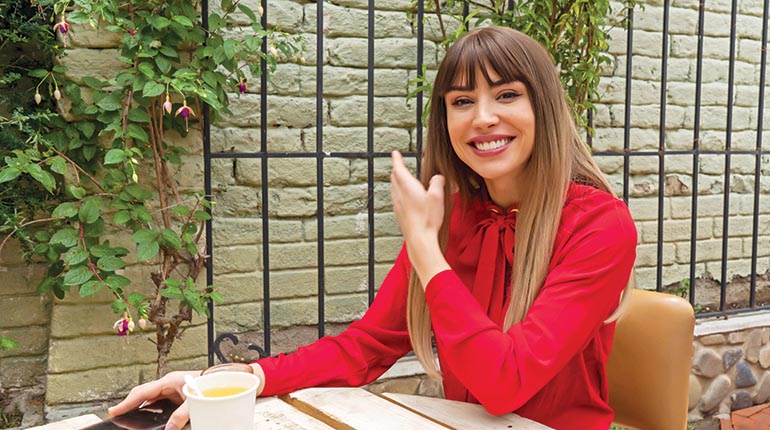 Claudia Arce: “Estoy viendo cuán difícil es ser artista independiente ...