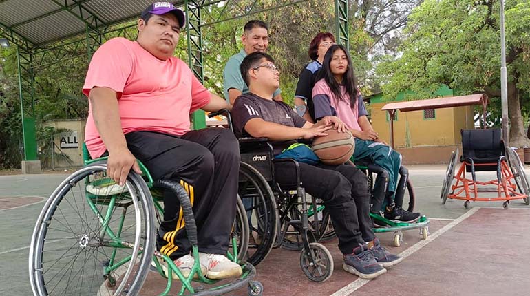 Vallunos van al nacional de baloncesto en silla de ruedas | Los Tiempos