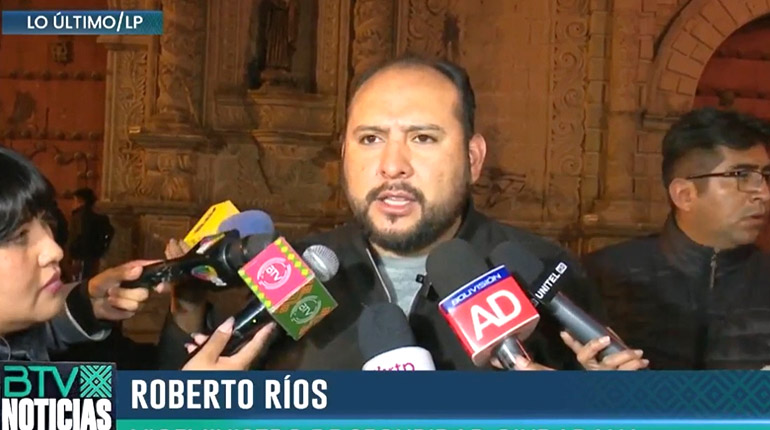 Gobierno reporta bloqueos en cinco puntos de Cochabamba, en ocho ...