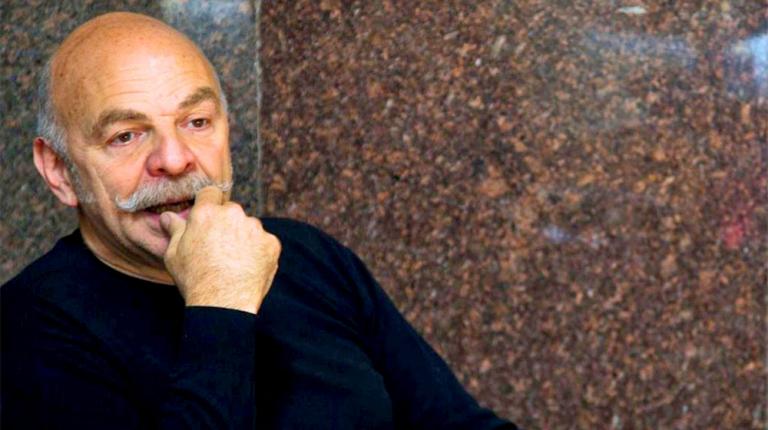 El periodista y escritor argentino Martín Caparrós desvela que padece ...