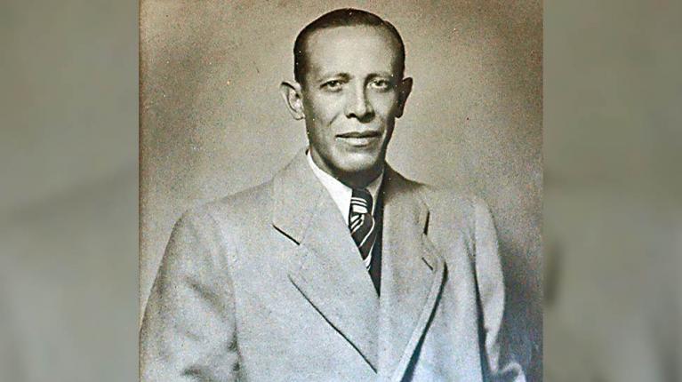 Patrimonio universitario Biblioteca José Antonio Arze de la UMSS cumple ...