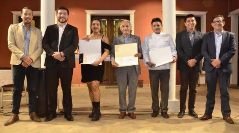 Inauguran la Sala de Artes Plásticas del Centro Cultural Fearless | Los ...